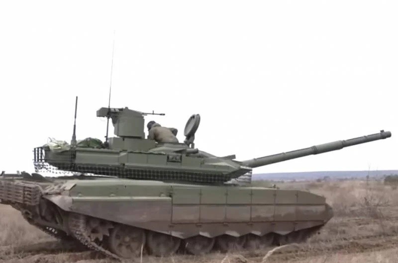 Xe tăng T-90M "Proryv" đánh chặn thành công tên lửa chống tăng ATGM trên chiến trường