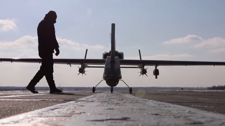 Bộ Quốc phòng nga công bố video hoạt động chiến đấu của UAV vũ trang ...