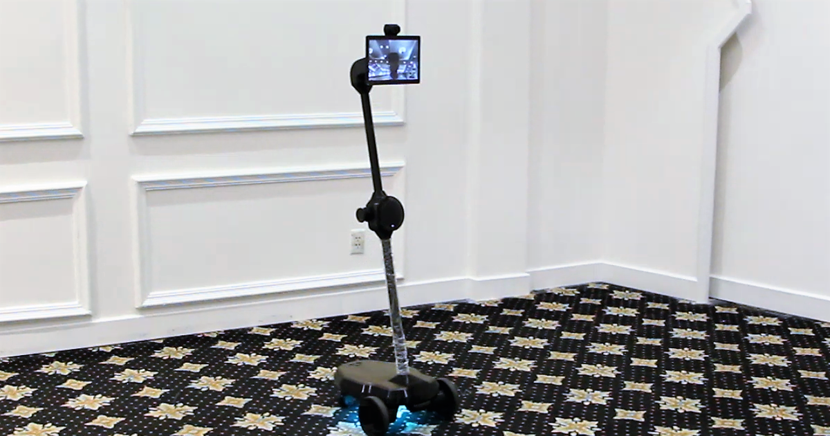 Ohmni Bot - Telepresence robot sản xuất bằng công nghệ in 3D của người Việt