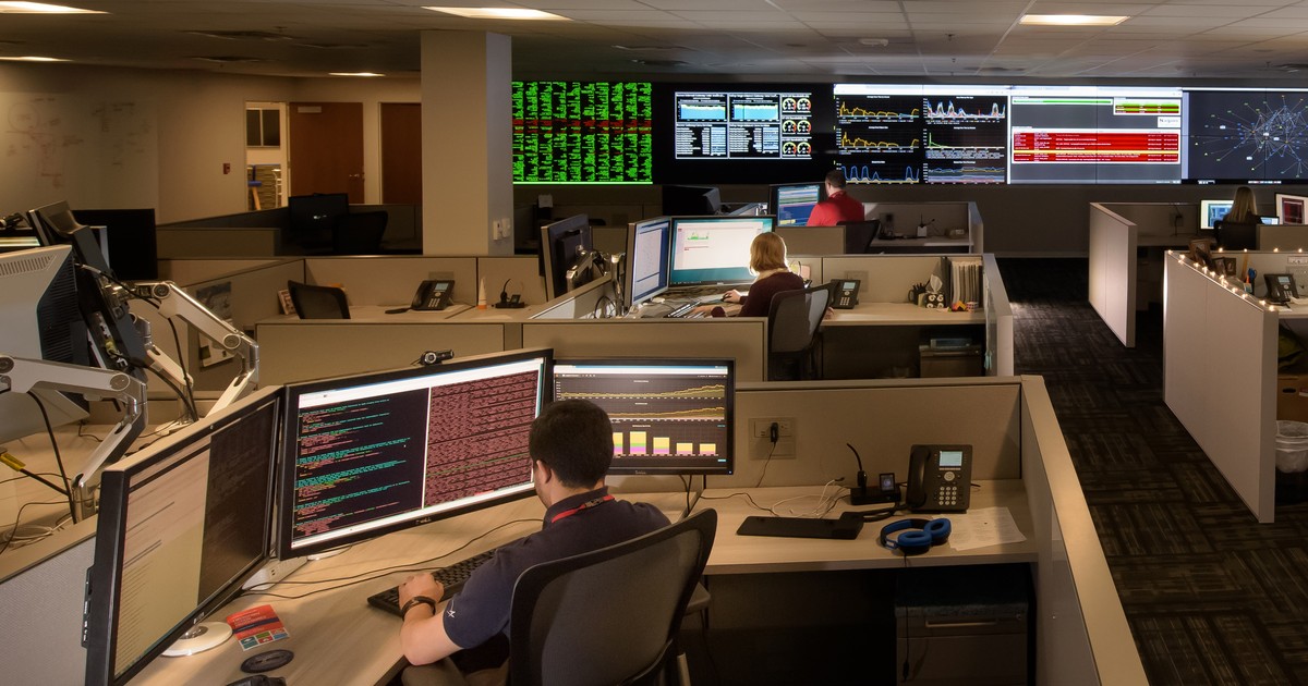 An ninh mạng tập đoàn Lockheed Martin chống “hack” không gian ảo thế nào?