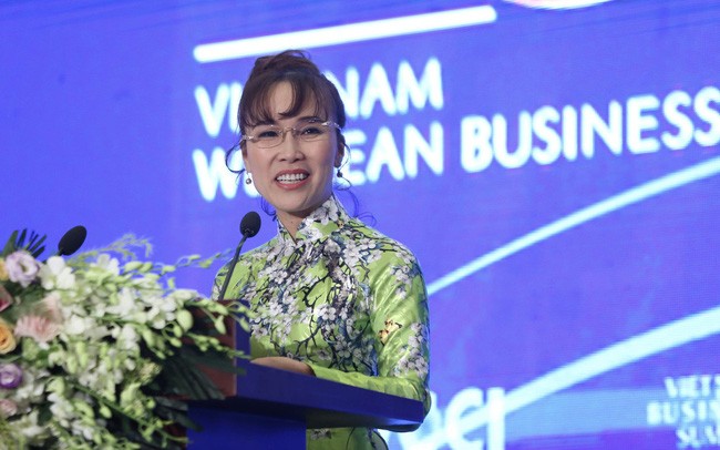 CEO Vietjet Nguyễn Thị Phương Thảo: Công nghệ không thay đổi thế giới ...