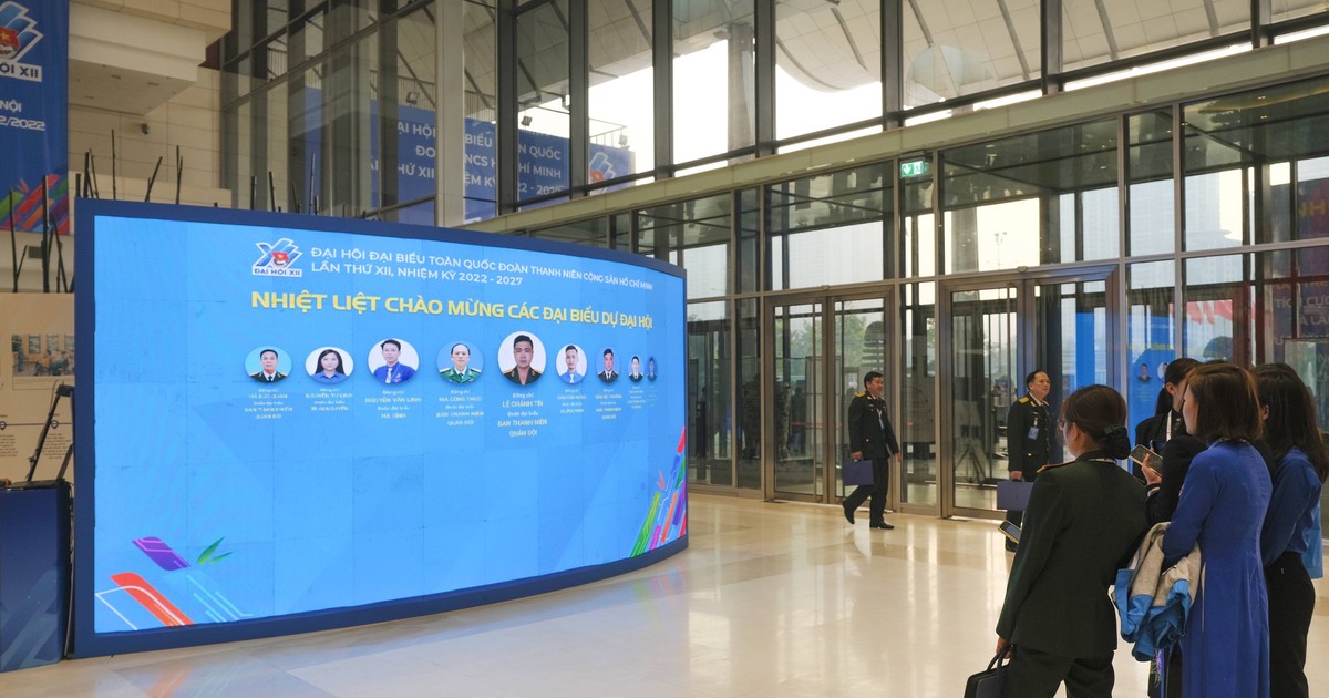 1200 máy tính bảng của Hanet Technology được sử dụng tại Đại hội Đoàn ...