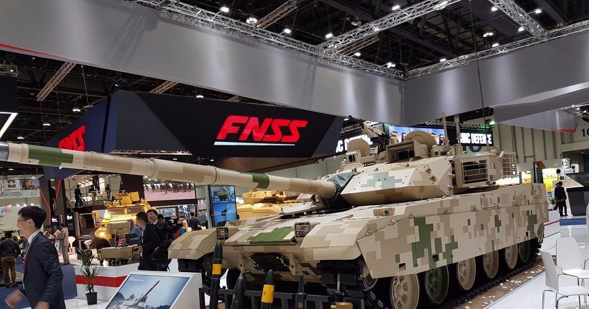 Trung Quốc: Xe tăng VT-4, VT-5 dành cho xuất khẩu được cung cấp trang bị hiện đại