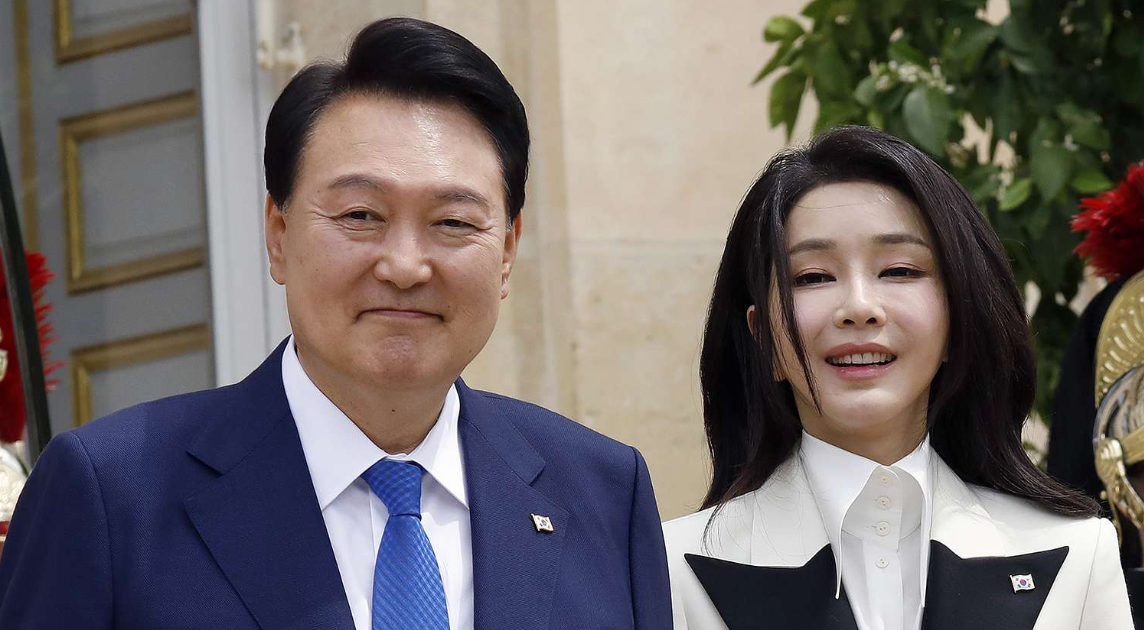 Đệ nhất phu nhân Hàn Quốc Kim Keon-hee: Từ vụ bê bối túi Dior đến hậu ...