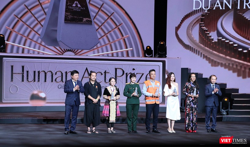 28 dự án và sáng kiến vì cộng đồng Việt Nam được vinh danh tại Giải ...